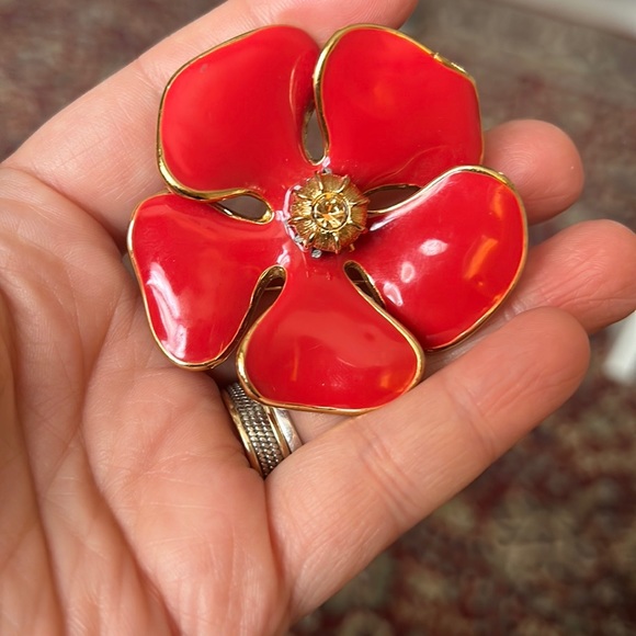 MMA CN | Jewelry | Vintage Jewellery Pin Red | Poshmark